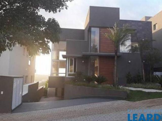 Imoveis em Tamboré