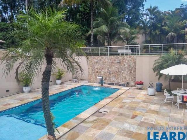 Imoveis em Tamboré