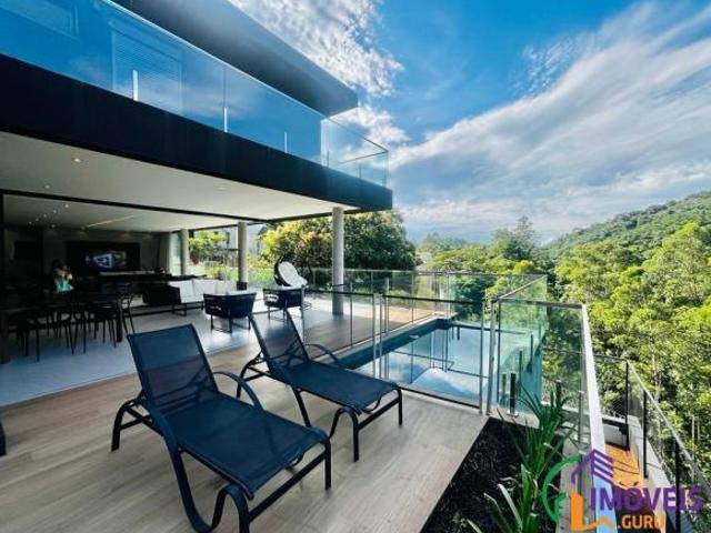 Imoveis em Tamboré