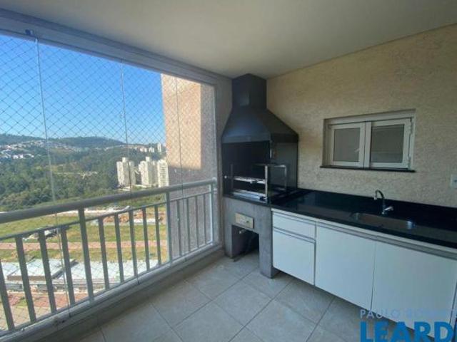 Imoveis em Tamboré