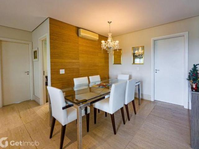 Imoveis em Tamboré