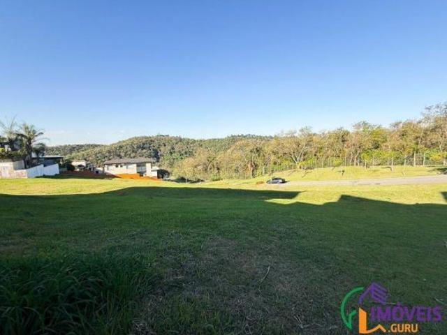 Imoveis em Tamboré