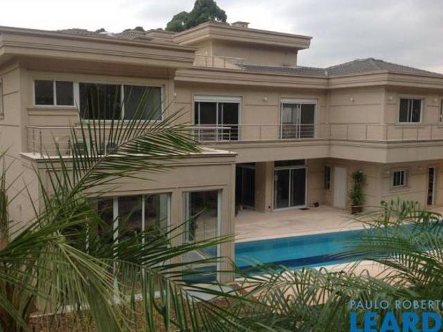 Imoveis em Tamboré