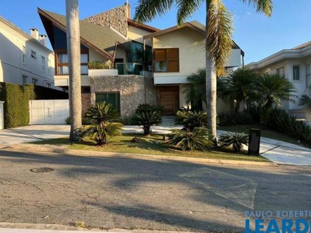 Imoveis em Tamboré