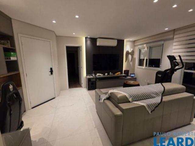Imoveis em Tamboré