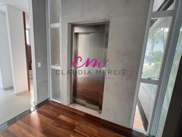 Imoveis em Tamboré Três