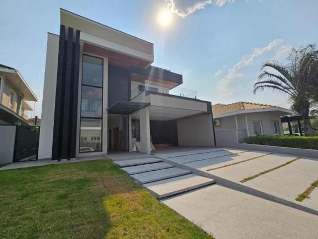 Casa à venda em Urbanova
