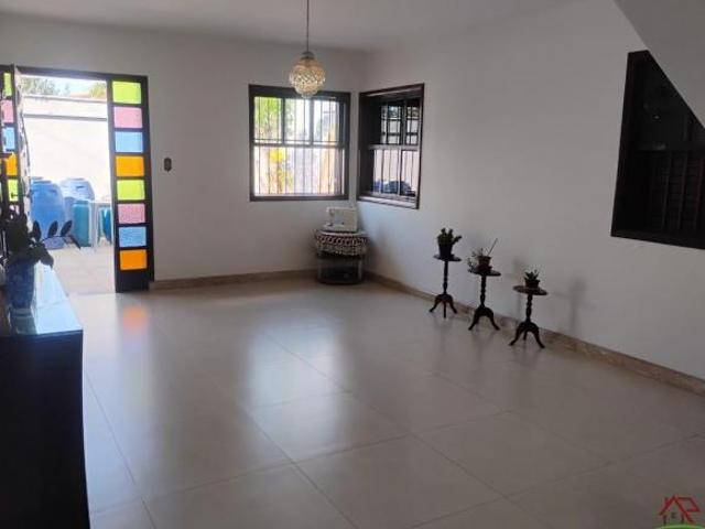 Imoveis em Vila Santa Mônica