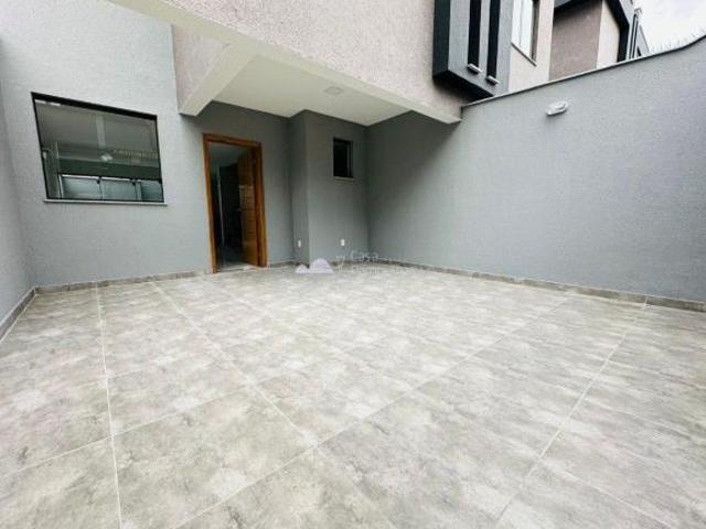 Casa 3 quartos com suíte Santa Monica