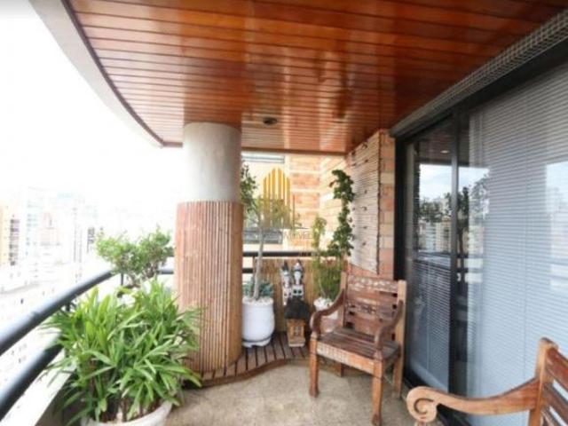 Apartamento em Vila Uberabinha, São Paulo/SP de 220m² 4 quartos à venda por R$ 3.400.000,00