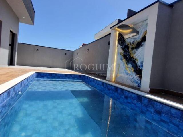 Imóvel 3 drmts, sendo 1 suíte Piscina Espaço Gourmet Quintal condomínio Fech