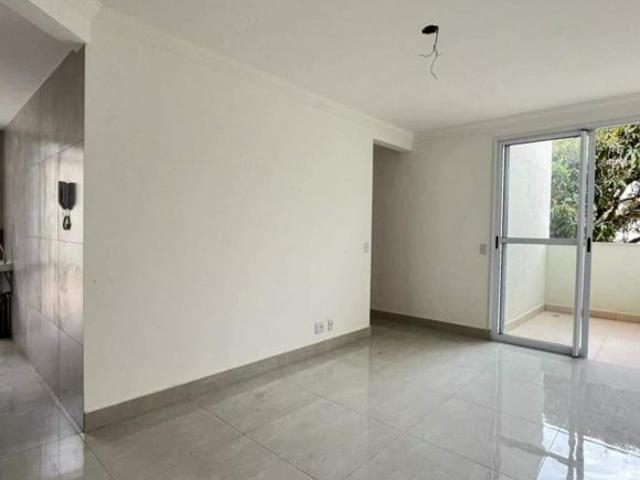 Imóvel, 3 quartos, 1 suite, 2 vagas