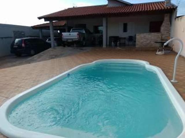 IMÓVEL 1042 DE 10 A 20 PESSOAS