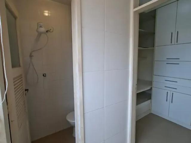 Imóvel 108m2 com vista para pedra da Gavéa e morro 2 irmãos, 3 quartos 1 suíte, Gávea RJ