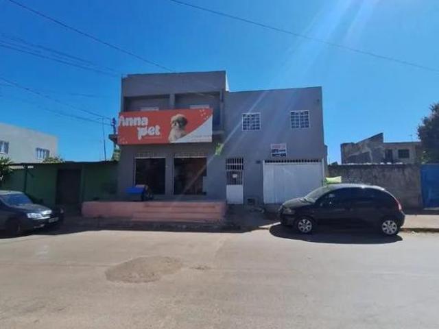 IMÓVEL COM APARTAMENTO, LOJA E 6 KITNETS NO CÉU AZUL EM VALPARAÍSO DE GOIÁS