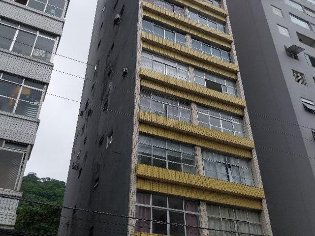 Imóvel com bom aproveitamento — Apartamento no Itarare, Sao Vicente SP, Apto 309, 1 quarto, 30,52m² | Licitação Aberta