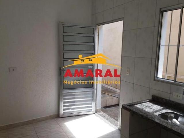 Imóvel com duas casas no mesmo terreno, ideal para moradia familiar ou investimento para renda com l