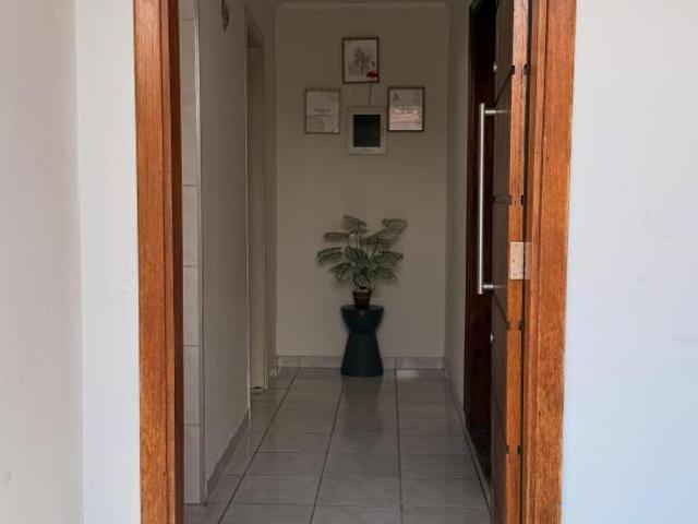 CASA AMPLA EM TERRENO DE 280 M² | 4 DORMITÓRIOS | 2 VAGAS