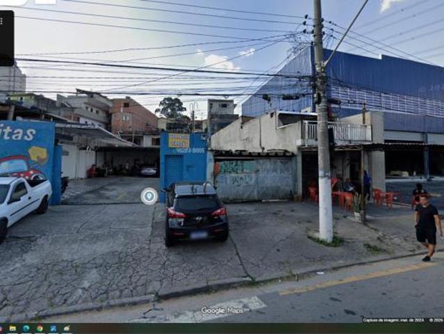 Imovel com Lava rapido e casa na av onix ayrosa ao lado da skyfit, grande fluxo