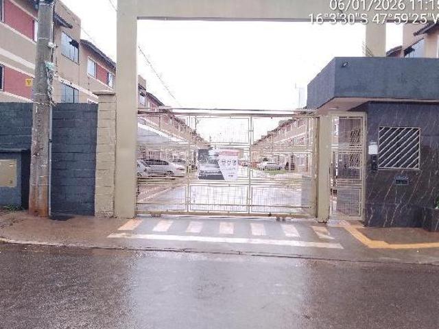 Imóvel com localização privilegiada — Apartamento no Jardim Ceu Azul, Valparaiso de Goias GO, Apto