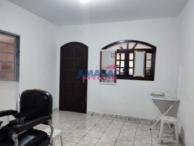 Imóvel com possibilidade comercial