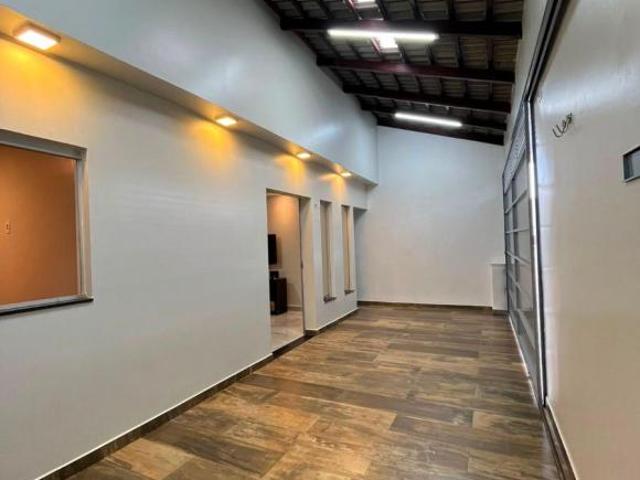 Imóvel com Porcelanato e Cozinha Planejada no Gama