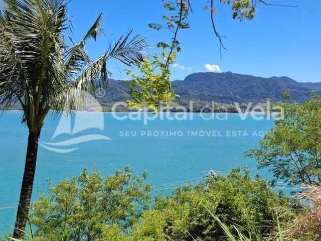IMÓVEL COM VISTA PARA O MAR PRÓXIMO A PRAIA ILHA DAS CABRAS