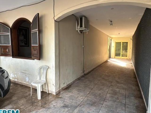 IMÓVEL COM 03 MORADIAS À VENDA BAIRRO BOM RETIRO