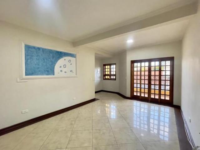 Imóvel com 195m² 3dorm sendo uma suíte e 2 vagas em barueri ao lado da castelo