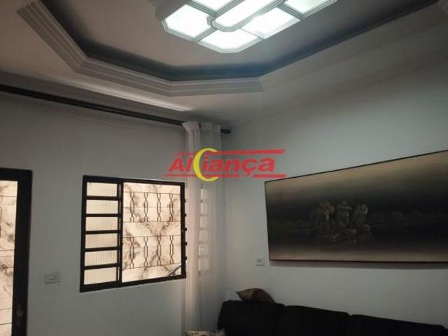 Imóvel com 2 casas e um amplo salão no Parque Flamengo!