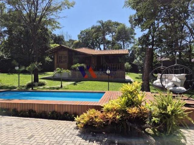 Imóvel com 2 Casas e Piscina Aquecida no Casa Amarela – Betim/MG