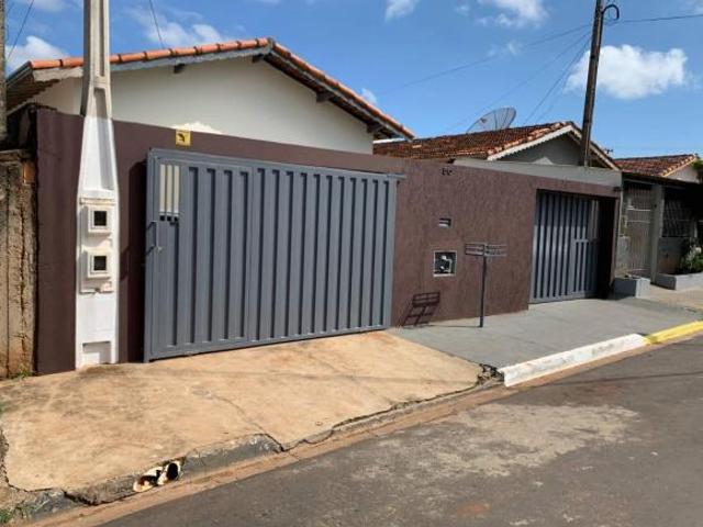 Imóvel com 2 casas em Artur Nogueira SP