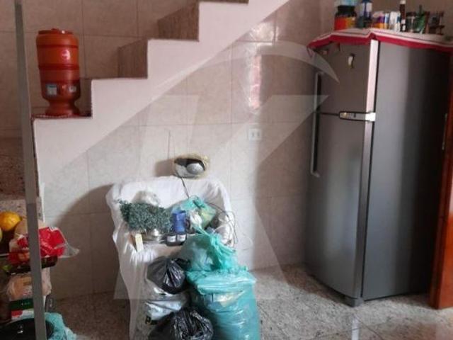 Imóvel com 2 Casas Ótimas para Renda!