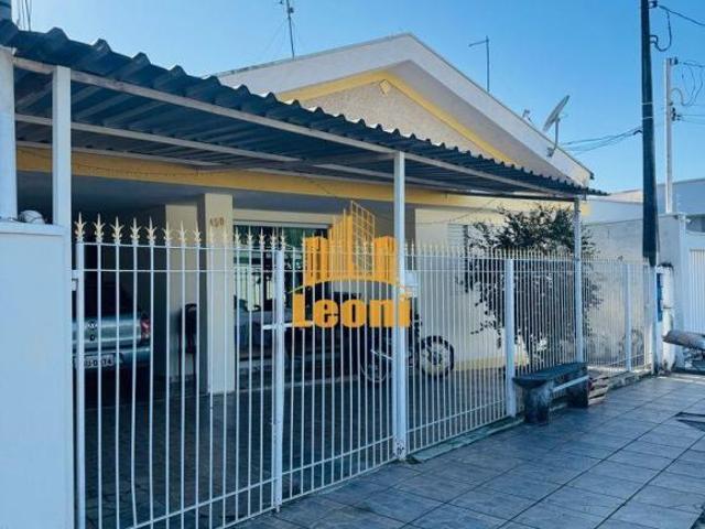 Imóvel com 2 moradias no Jardim Santa Helena, excelente para renda com aluguéis