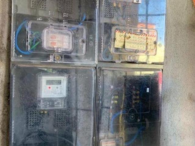 Imóvel com 3 moradias em boa localização, com comércio, pontos de interesse e 10 minutos do terminal