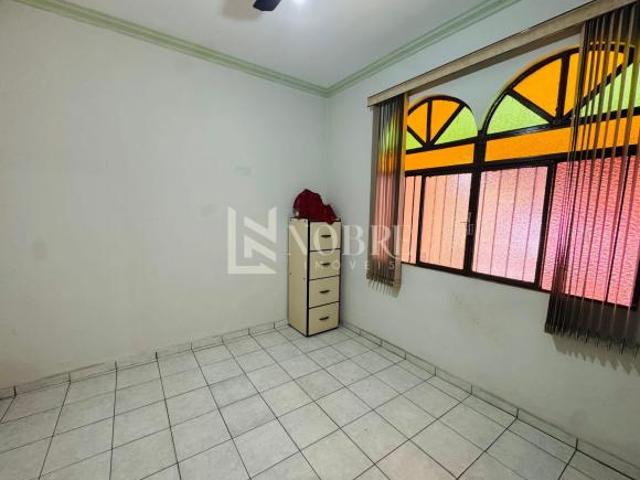 Imóvel com 3 Quartos, Copa e 1 Vaga de Garagem