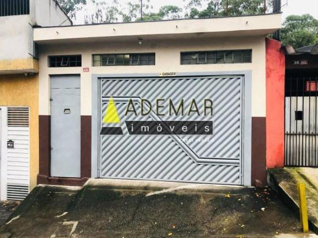 Imóvel com 4 quartos e amplo espaço para a sua família crescer!