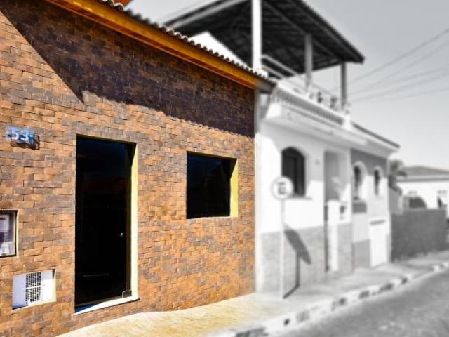 Imóvel Comercial Mobiliado Novo à Venda no Centro de Piracaia