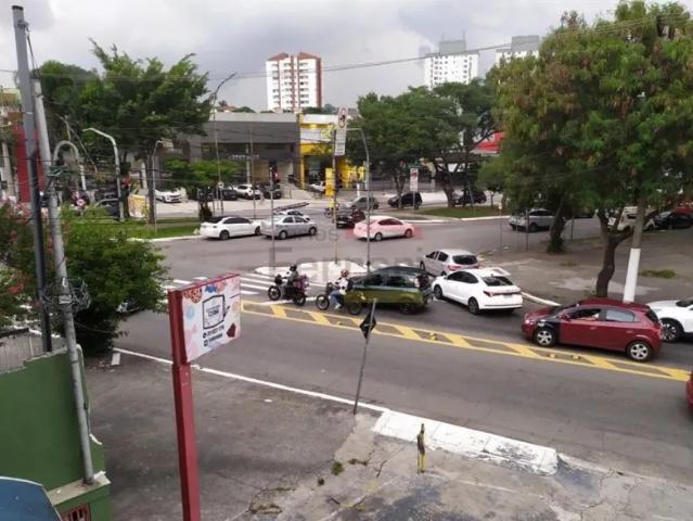 Imóvel comercial na avenida imirim com engenheiro caetano alvares