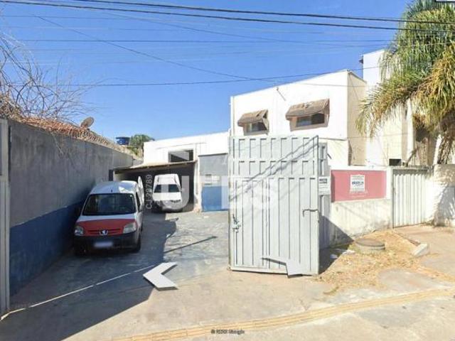 Imóvel Comercial no Jardim Santo Antônio com 4 Kitnets – Ideal para Investimento ou Empresa em Goiân