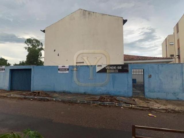 Imóvel comercial à venda em Cuiabá MT, bairro Araés: 14 salas, 5 banheiros, 20 vagas, 412m² de área