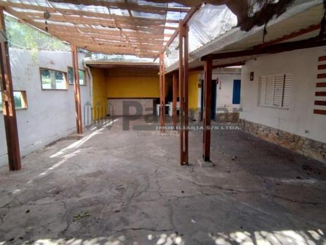Imóvel Comercial à Venda ou Disponível para Locação
