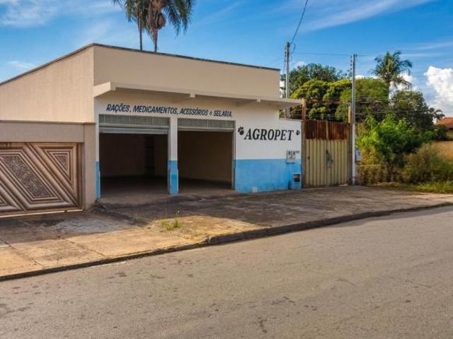 Imóvel comercial de 420 m² com 3 quartos à venda no Jardim Botânico
