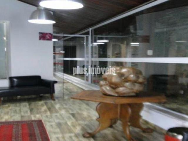 Imóvel Comercial e 5 banheiros à Venda, 420 m²