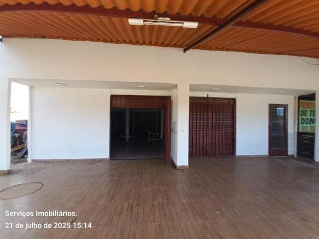 IMÓVEL COMERCIAL E RESIDENCIAL À VENDA NO LA FONT