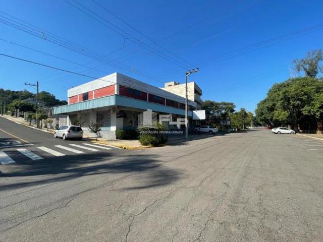 IMÓVEL COMERCIAL E RESIDENCIAL AO LADO DO PARQUE