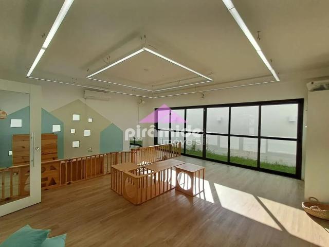 Imóvel Comercial em Portal dos Passaros, São José dos Campos/SP de 255m² 1 quartos para locação R$ 7.500,00/mes