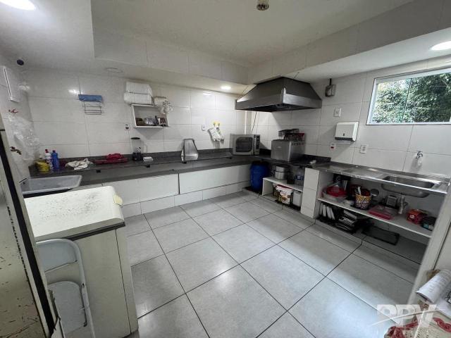 Imóvel Comercial em Várzea, Teresópolis/RJ de 51m² para locação R$ 2.400,00/mes