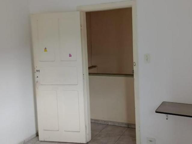 Imóvel a um quarteirão do metrô Sacomã, com duas casas sobrepostas e independentes