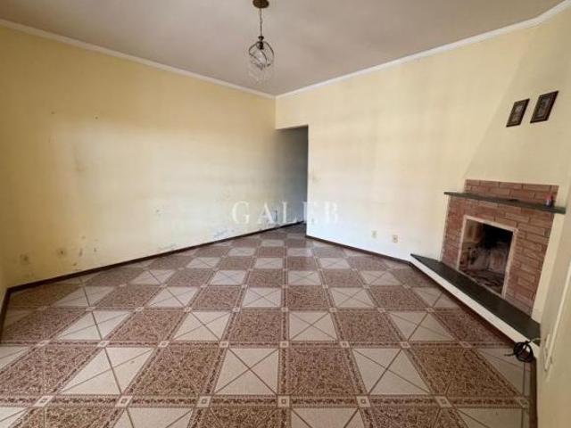 Imóvel à venda: Casa com 3 quartos e suíte no Atibaia Jardim, Atibaia SP 174,68m² de área!